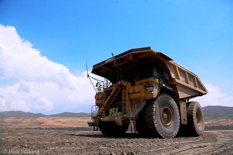 Yukon Approves Newmont's (NYSE:NEM) Open-pit Project, Coffee Gold ...